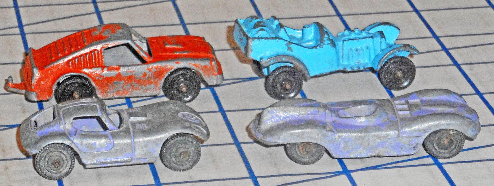 Lot of 4 Tootsietoy Midget Series Mini Cars D Jaguar, Mustang, Hot Rod ...