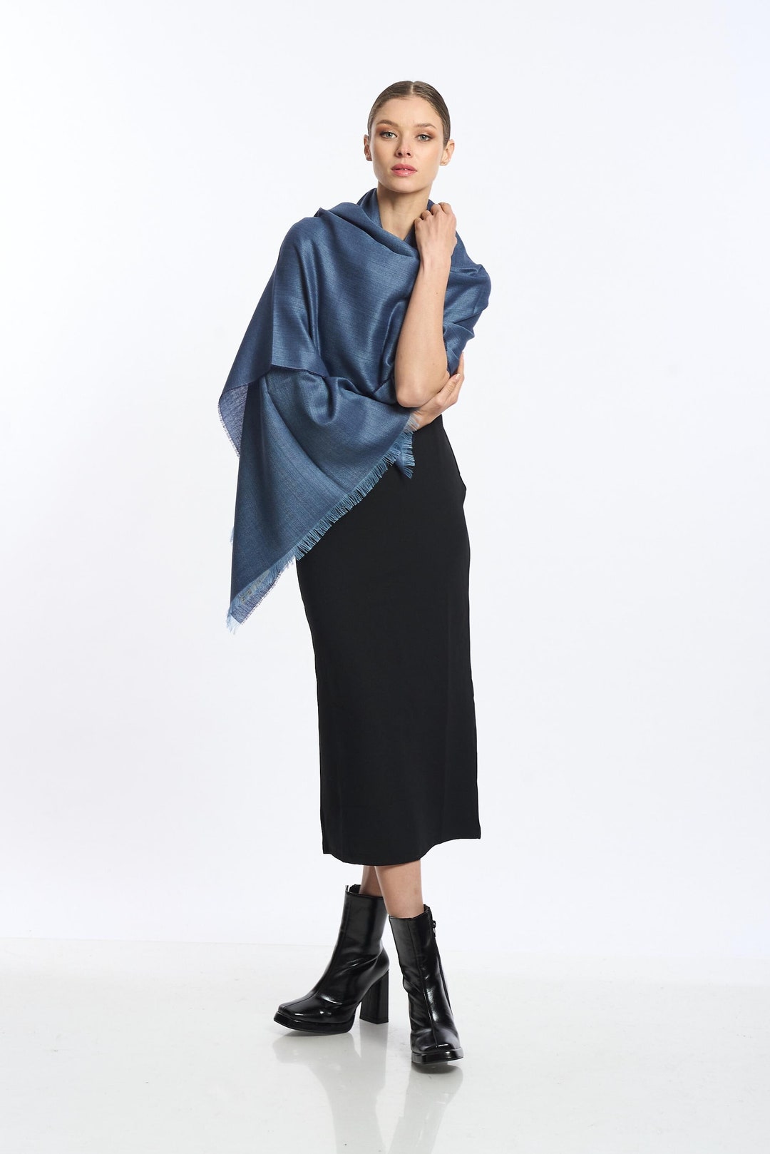 Premium Baby Alpaca Stole, Classic Luxury Pashmina, Elegant Blue Shawl ...