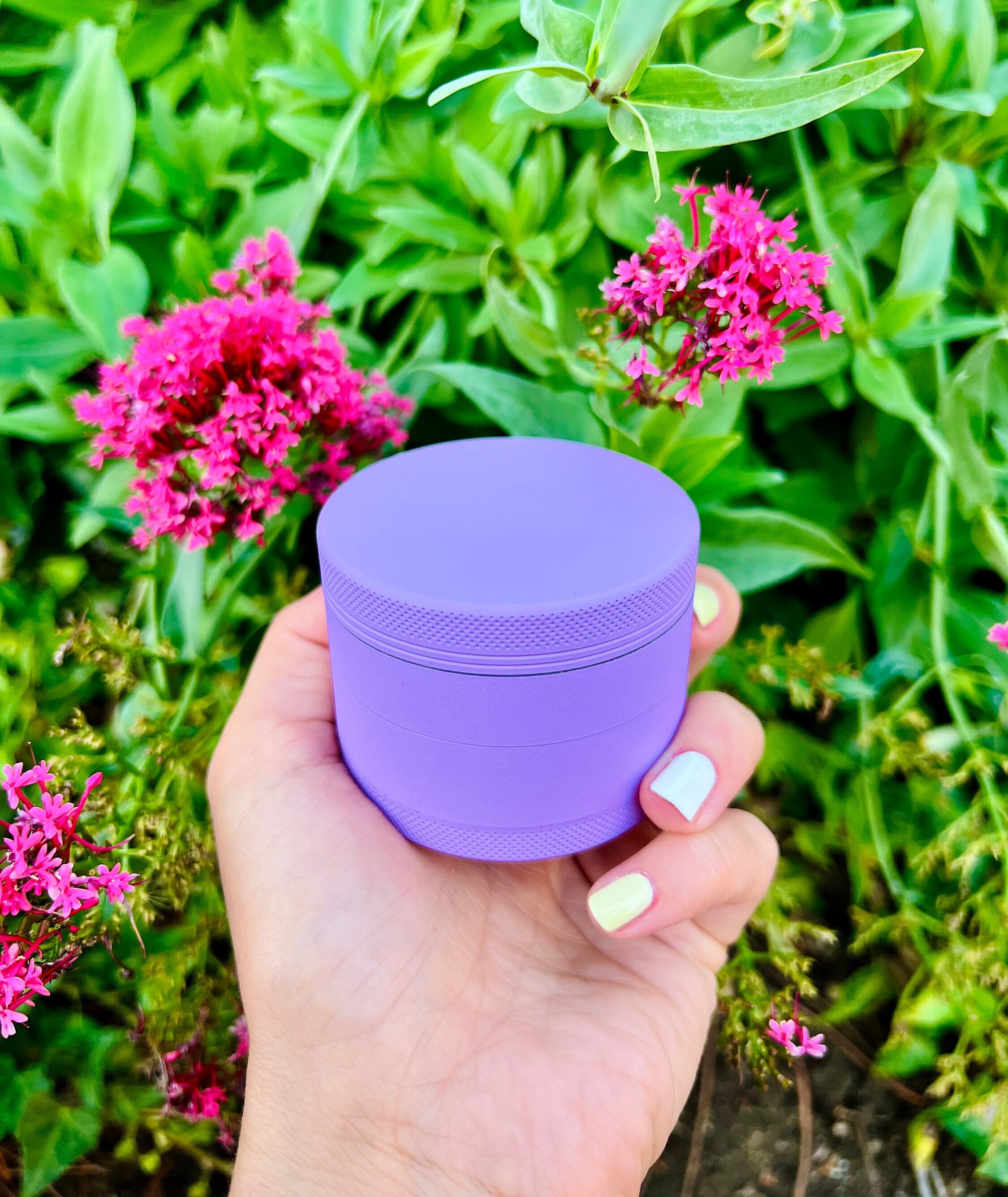 Glass Grinder for sale | Only 2 left at -75%