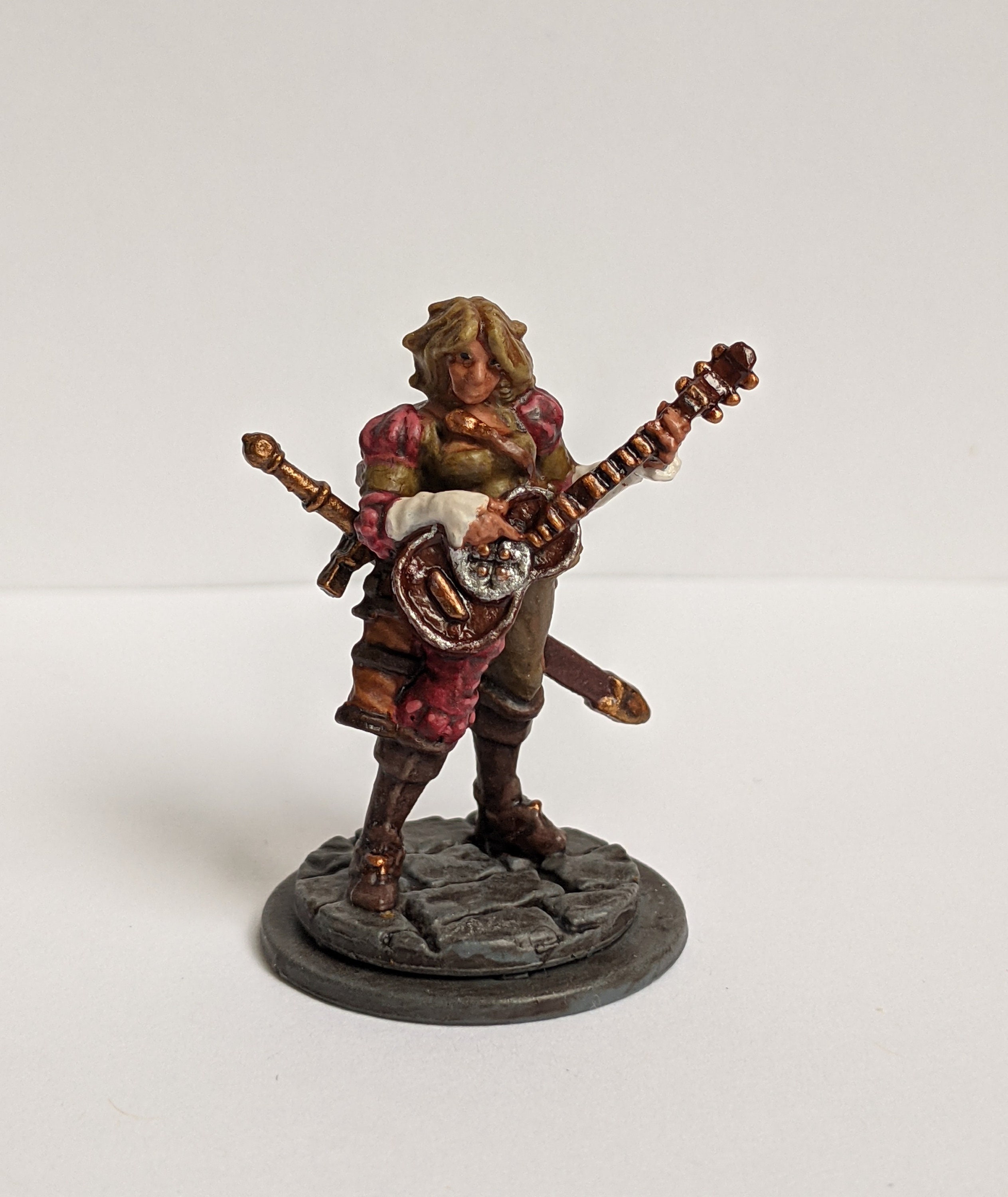Female Bard / Fighter W/ Guitar and Longsword | Etsy