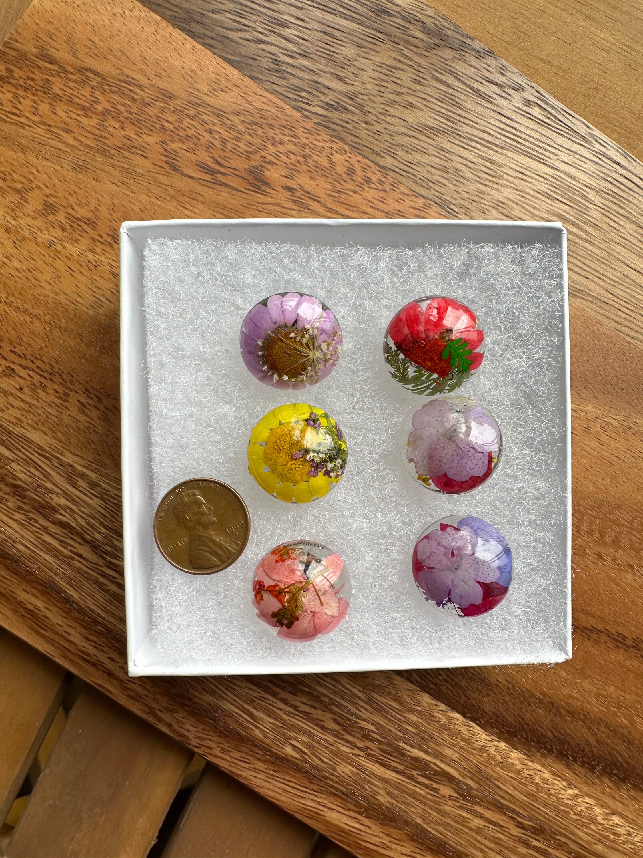 Wildflower Resin Magnets (set of 6) - Etsy