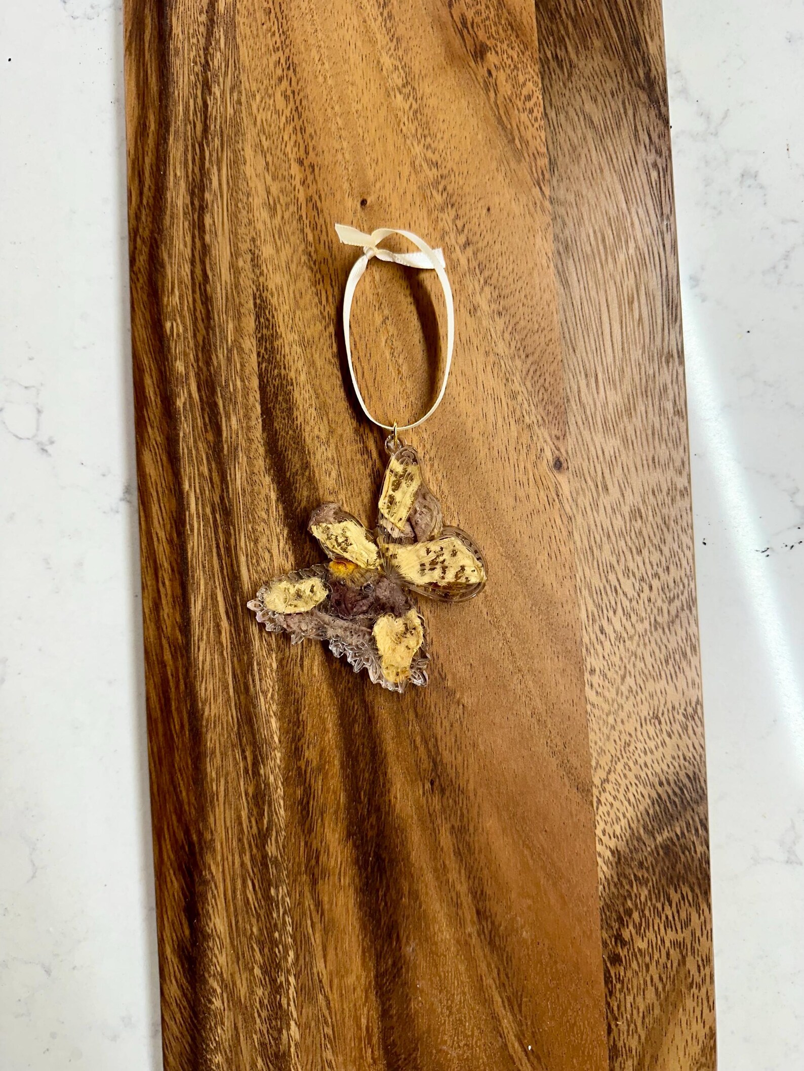 Memory Flower Resin Butterfly Ornament - Etsy