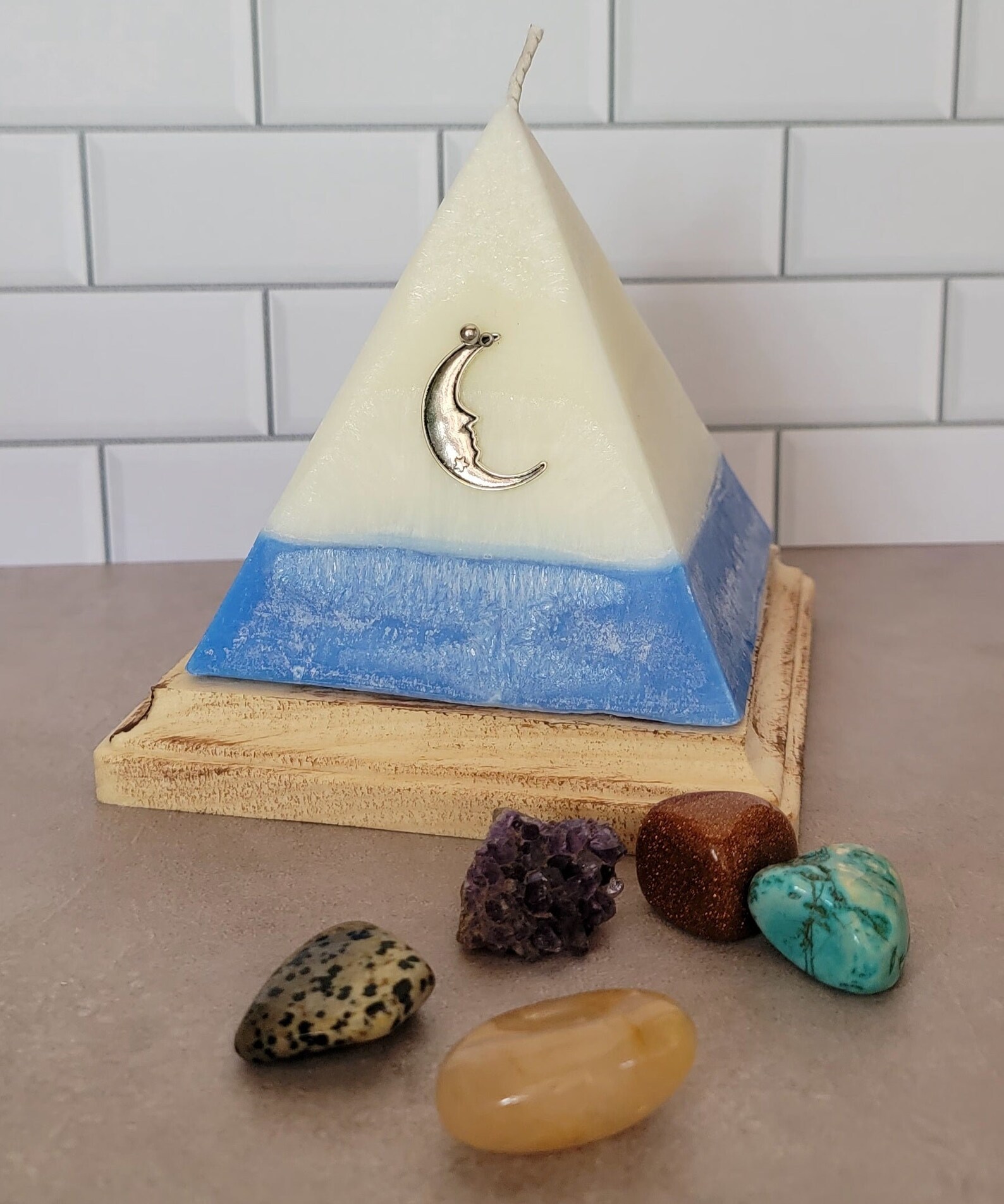 Pyramid Candle With Crystals Inside, Surprise Candle - Etsy