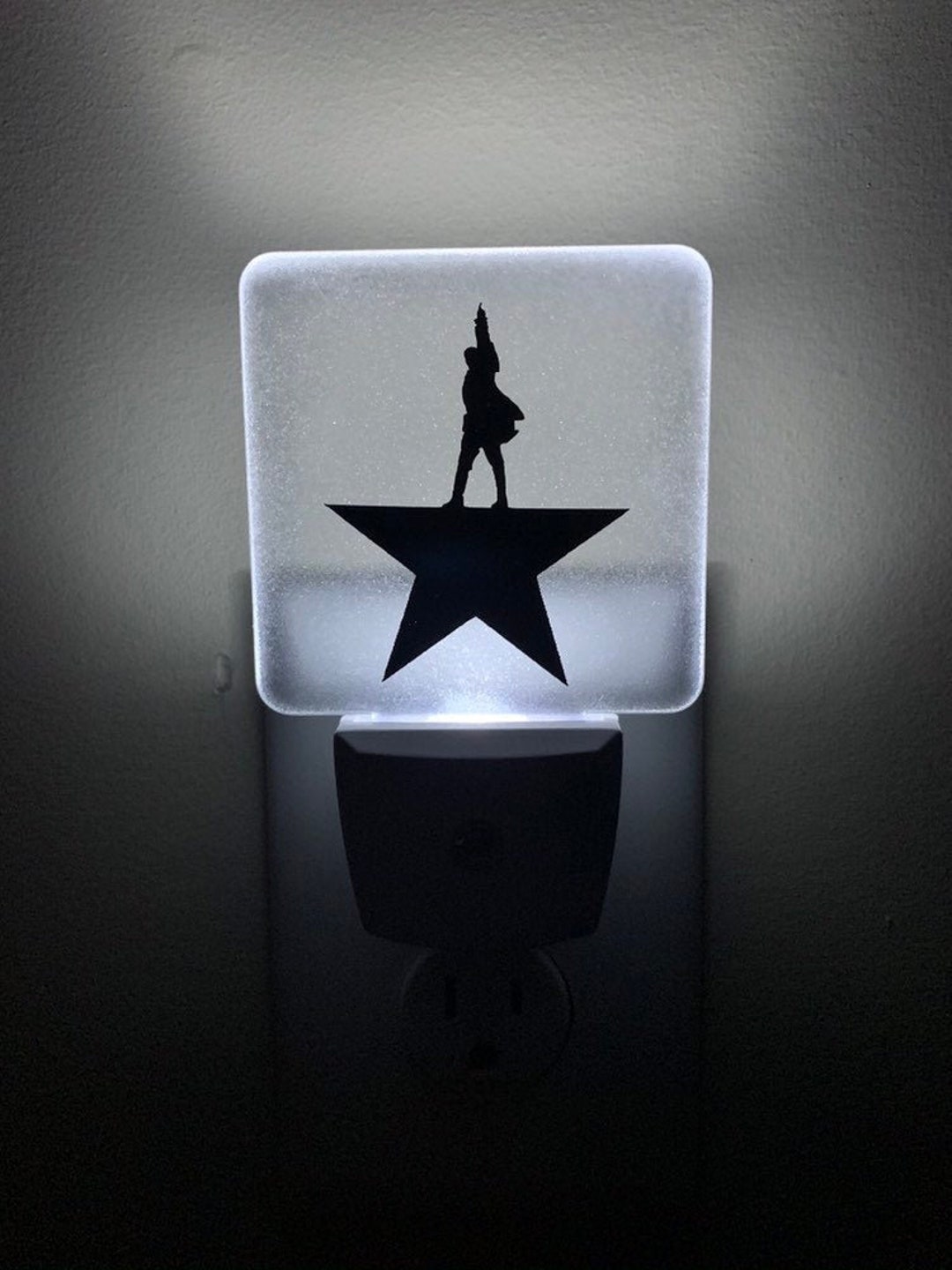 Hamilton Inspired Musical Star Theatre LED Plug-in Night Light - Etsy