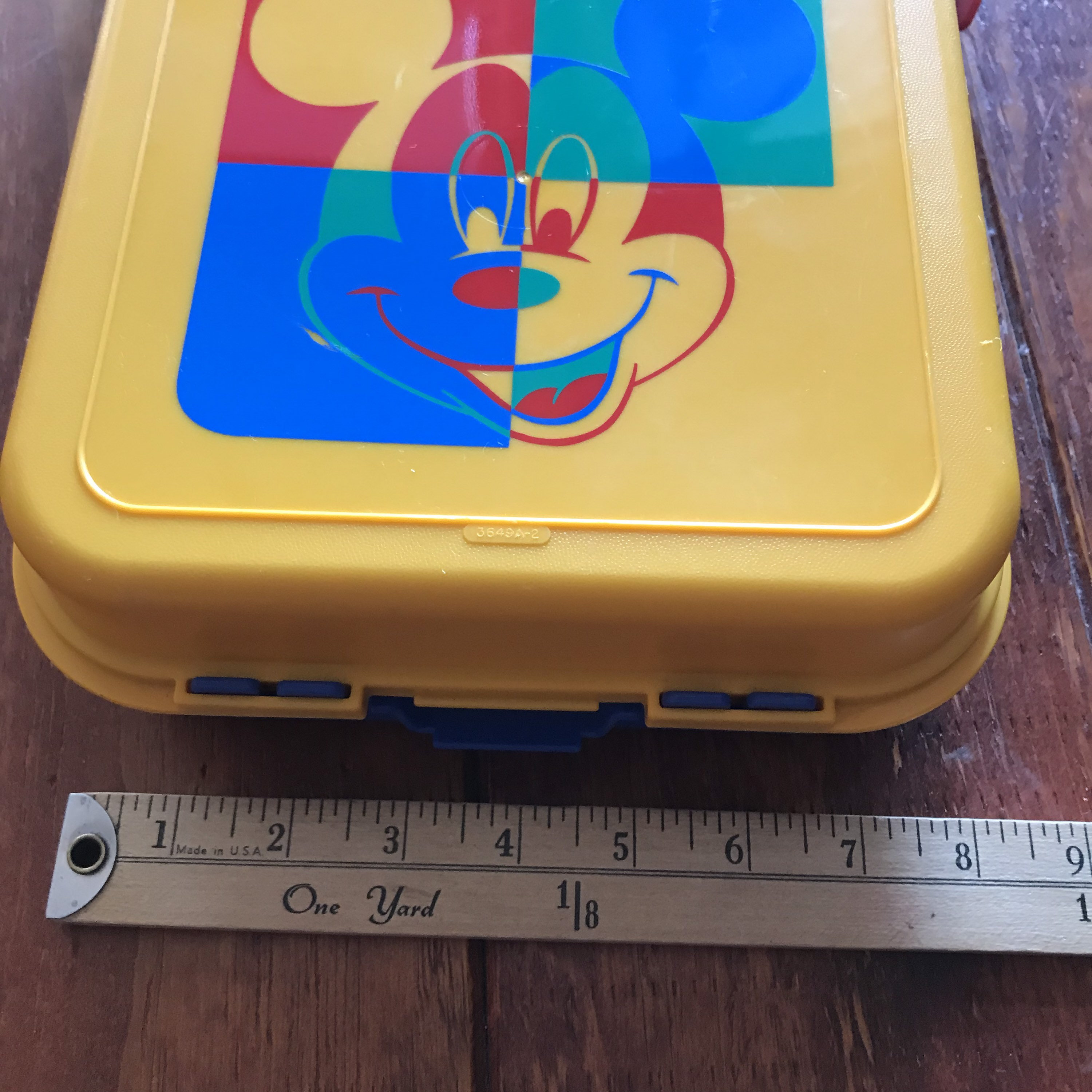 DISNEY Mickey Mouse Lunch Box With Strap Made by Tupperware Snap Lock ...