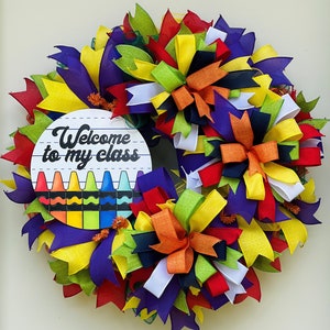 Colorful Crayon Classroom Wreath: School Decor - Etsy
