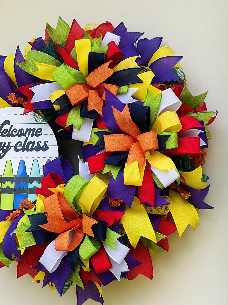 Classroom Wreath, School Decor, School Wreath, Preschool Wreath, Crayon ...