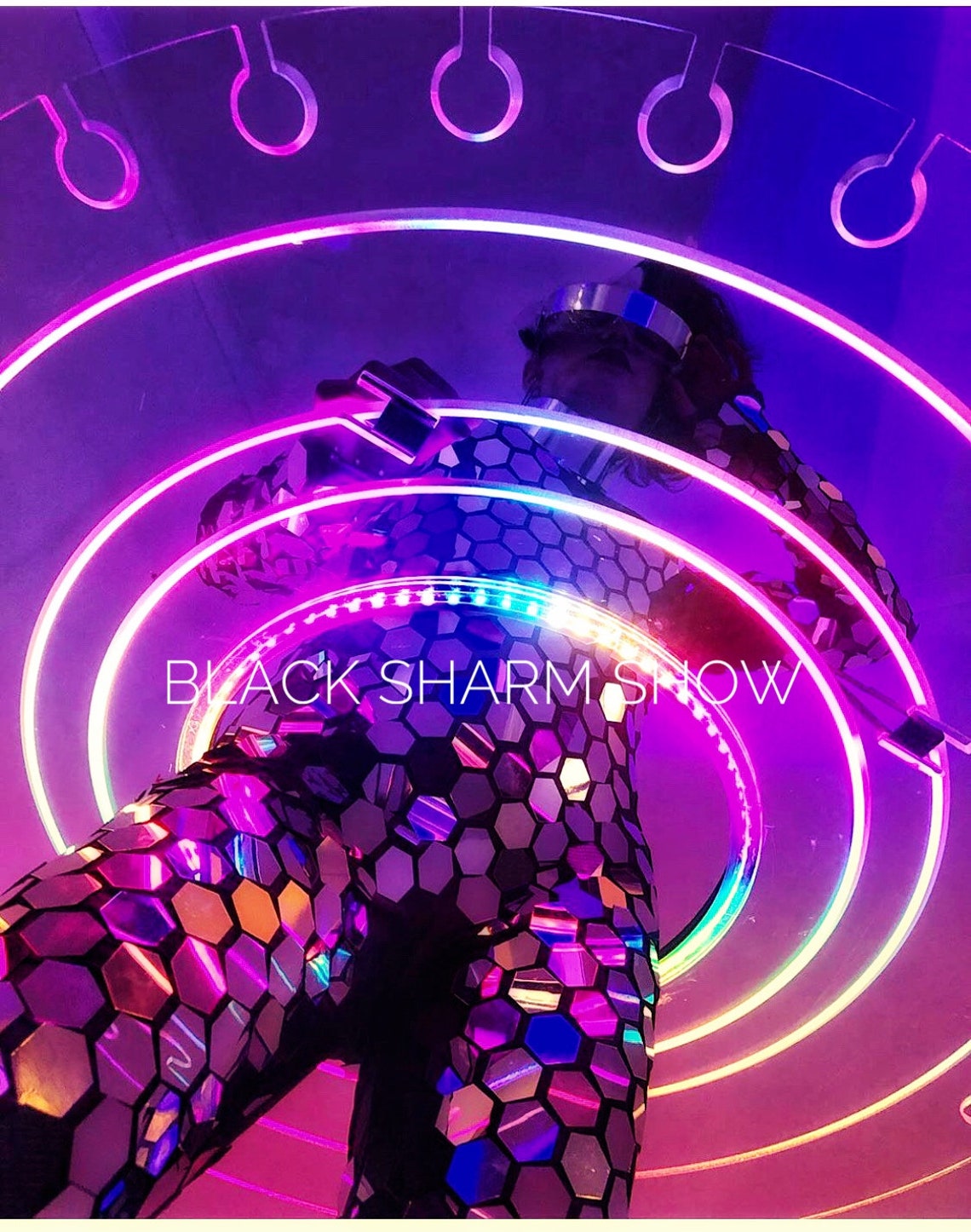 LED Table, a Girl a Buffet Table. LED Bar. Cocktail Table. Made by ...