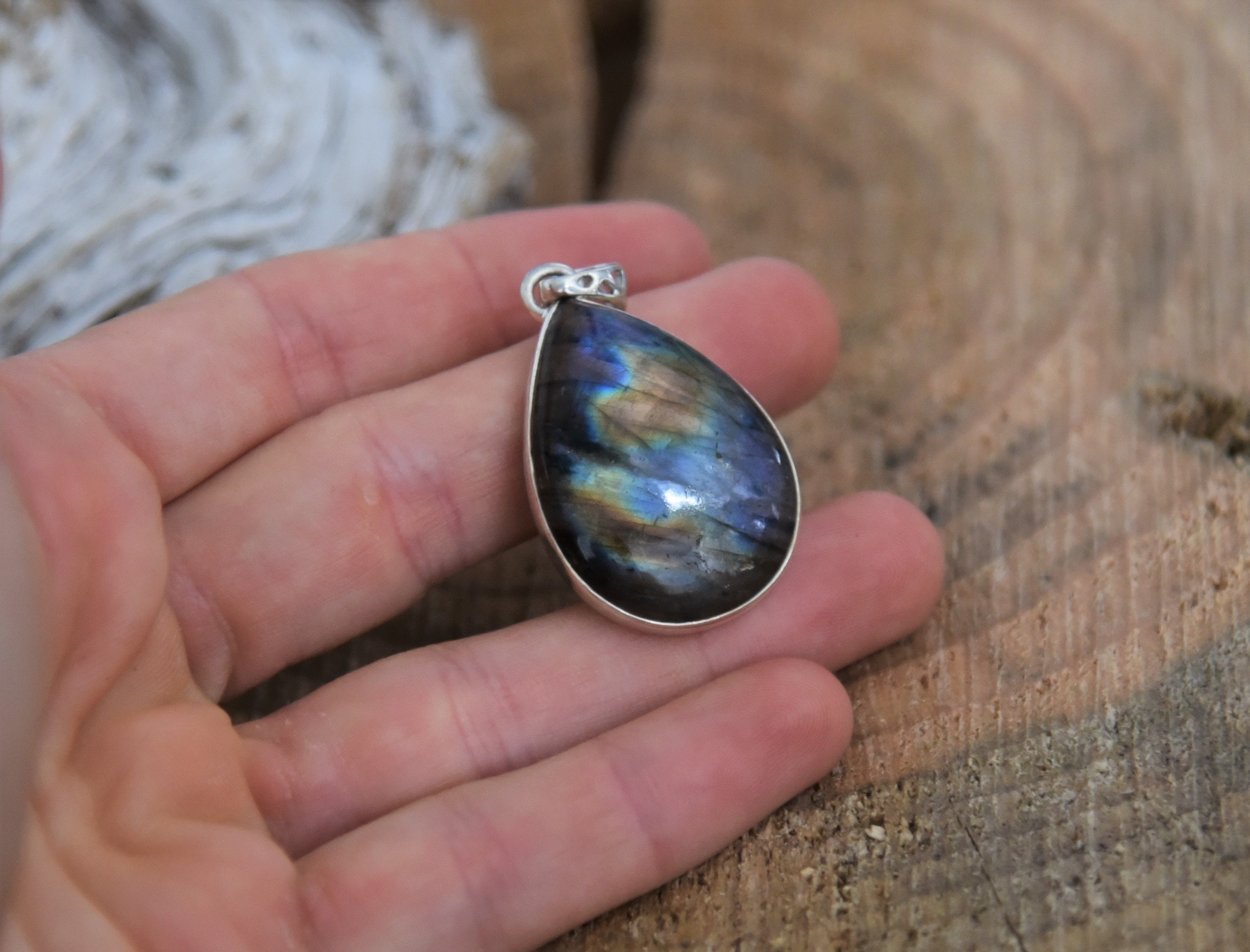 Sterling Silver Labradorite Pendant | Etsy