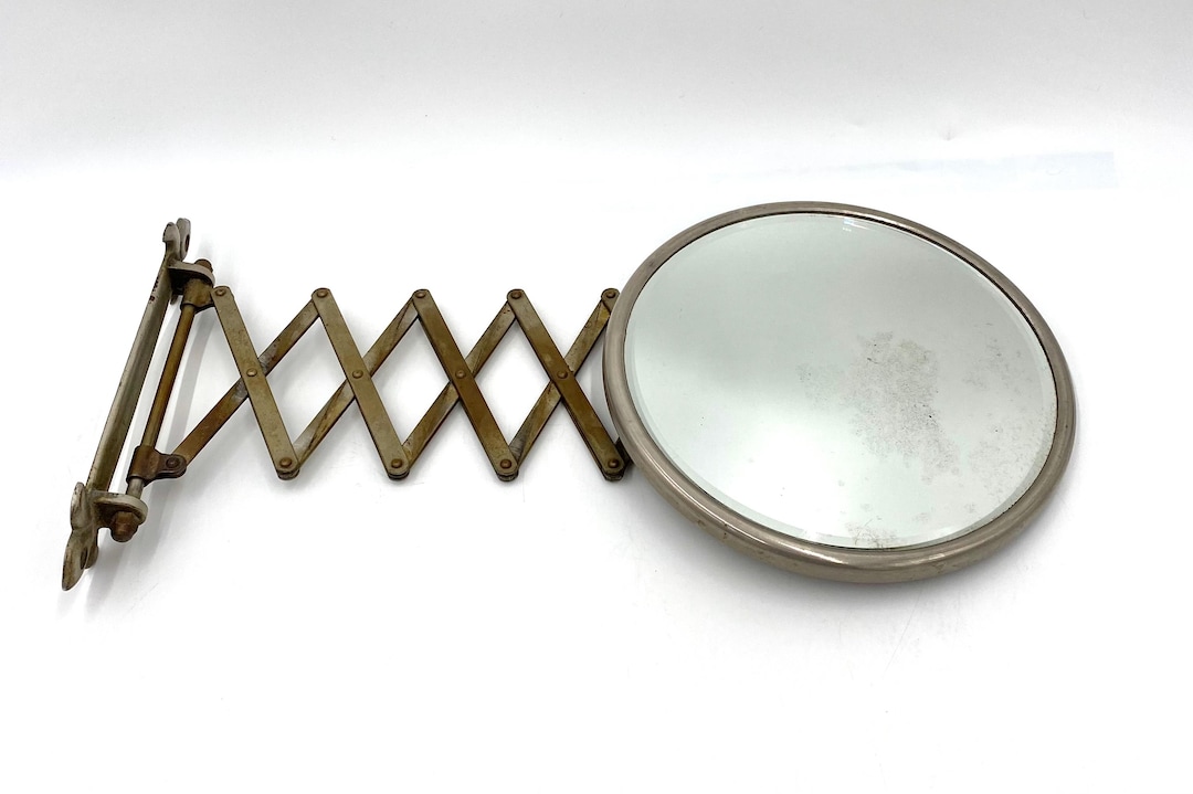 Vintage Retractable Round Shaving Mirror - Wall Mounted Mirror ...