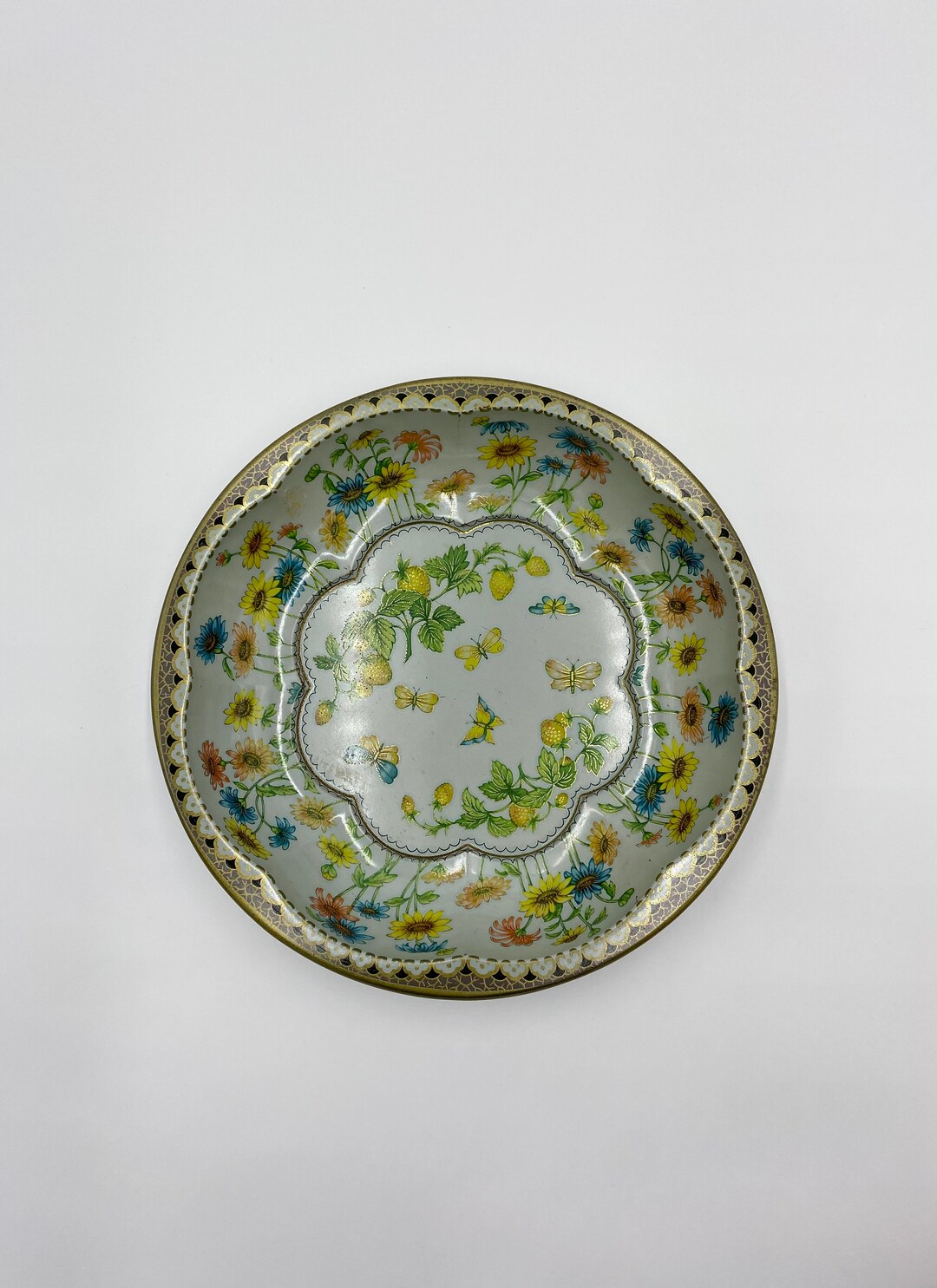 Bowl Bowls Metal Bowl Collector Tins Vintage Daher Decorated Ware Tin ...