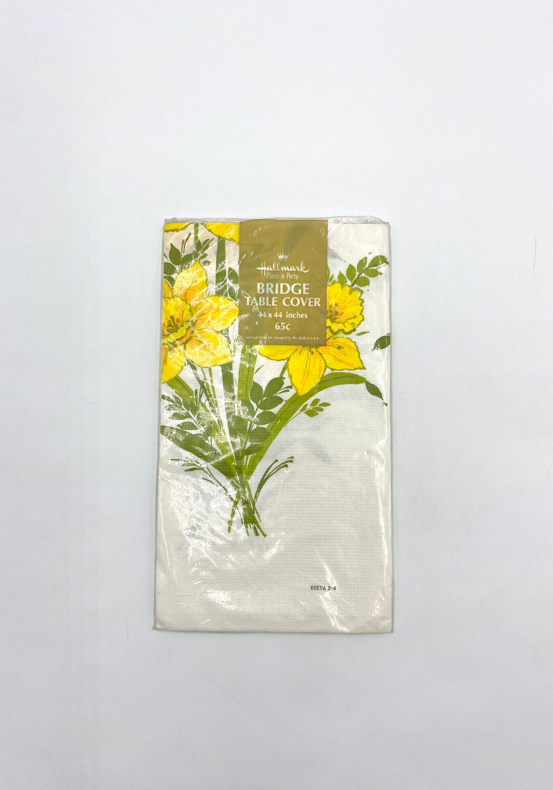 Vintage Tablecloth Paper Yellow Floral Bridge Table Cover 44x44 Inch ...