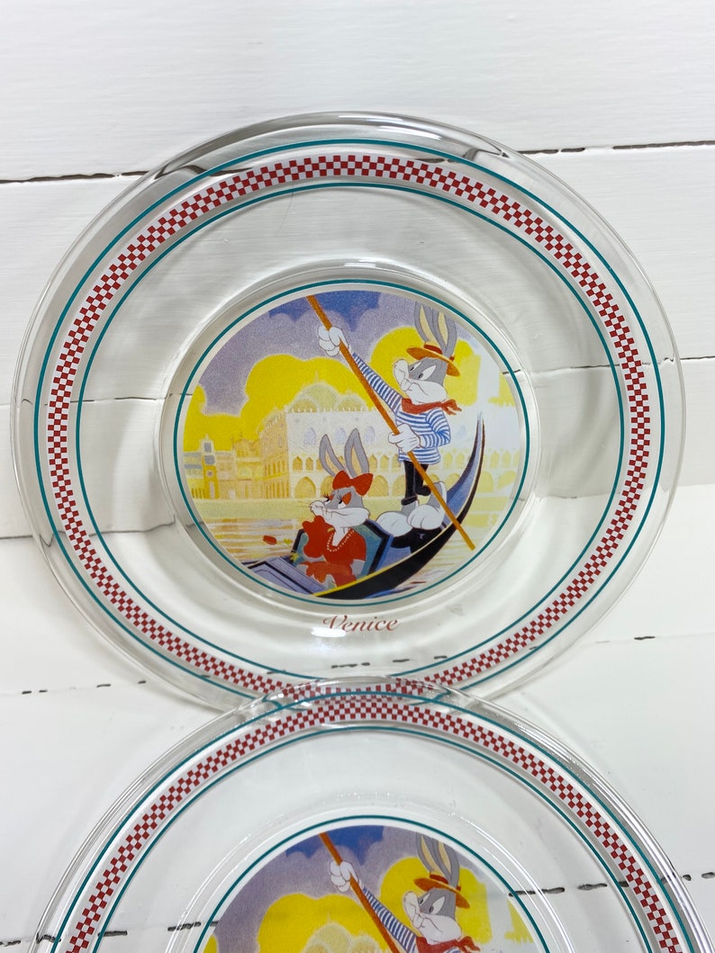 2 Vintage Warner Brothers Bugs Bunny Plates Salad Plates - Etsy