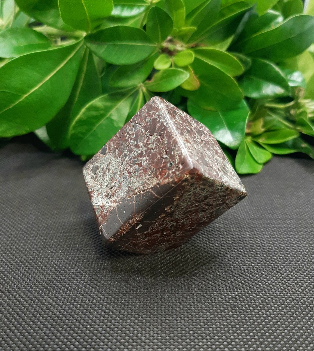 Olivine Balance Cube, Olivine Square, Floating Crystal Cube, Olivine ...