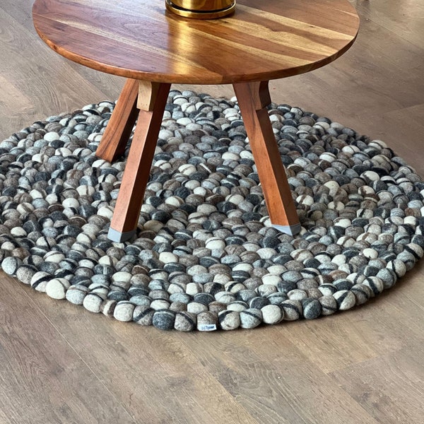 Felt Stones Rug - Etsy