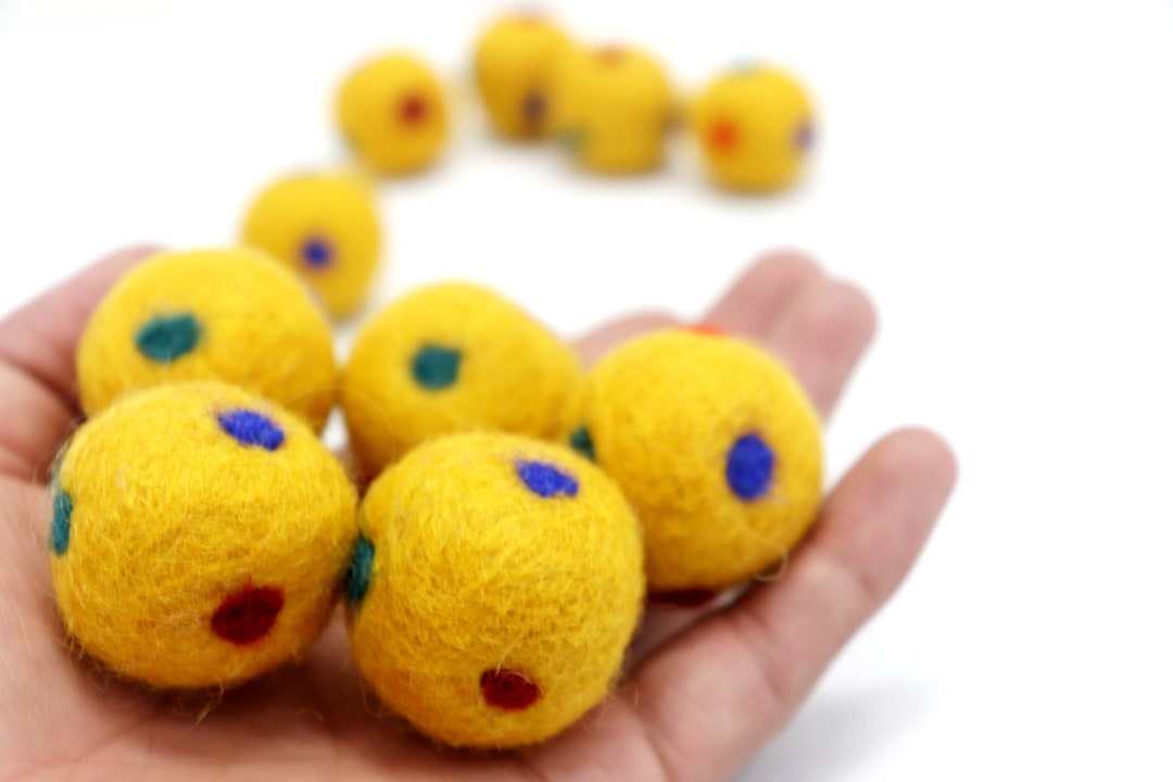 Wool Felt Ball Colorful Polka Dots Felts Ball 10 Pcs pet Toy3cm Wool ...