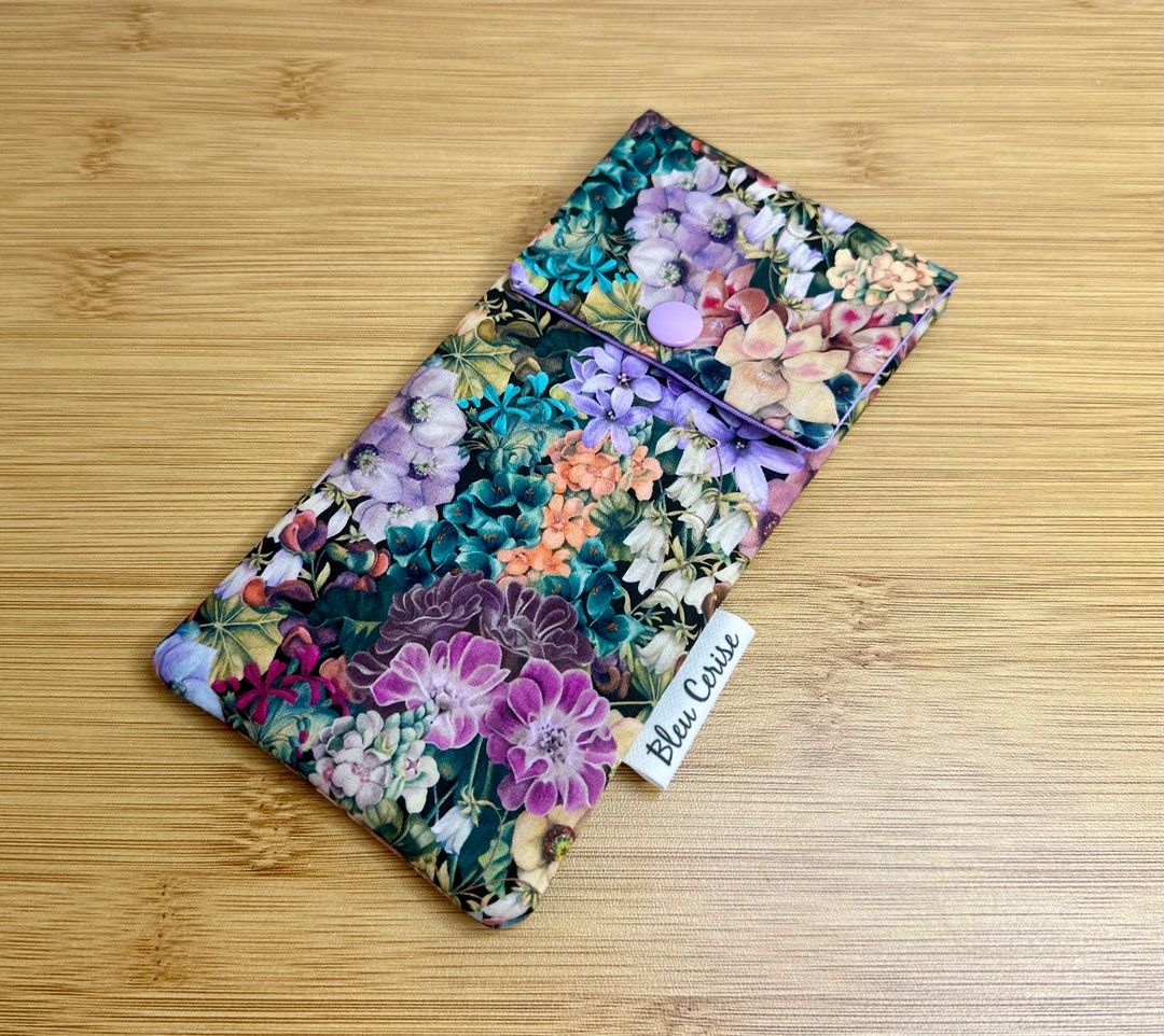 Liberty Flap Pouch, Lined and Padded, Snap Closure. Pouch for Nursing ...