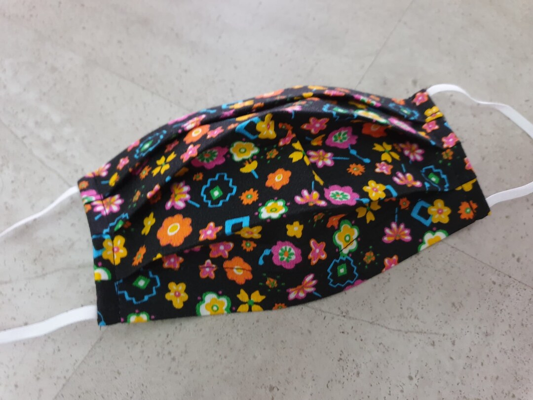 SINGLE-LAYER MASK, Mouth and Nose Protection, Makeshift Cotton Mask ...