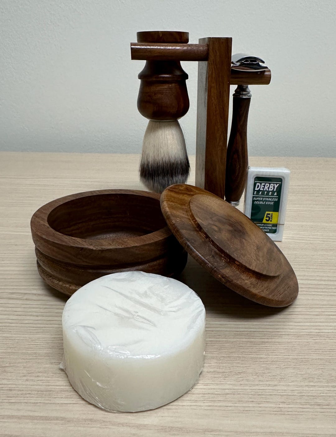 Handmade Walnut Wood Shaving Set: Vintage Razor, Brush, Bowl, Stand ...