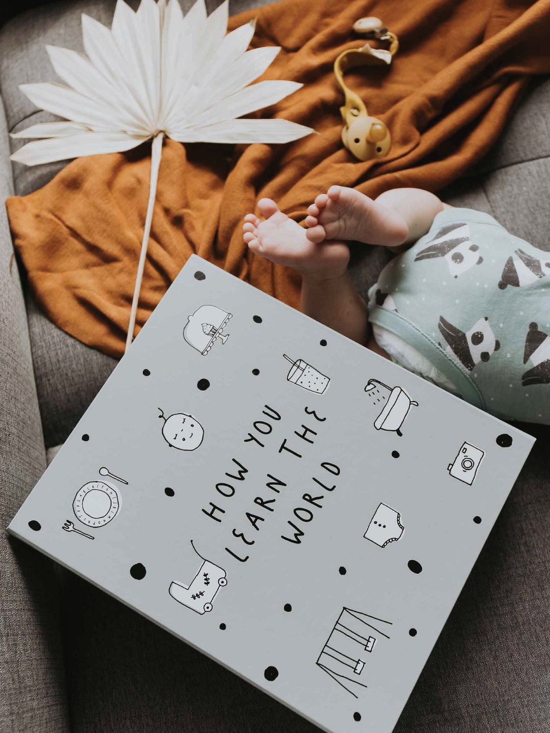 FUNCTIONAL Baby Memory Book, Baby Bump, First Year Baby Memory Book ...