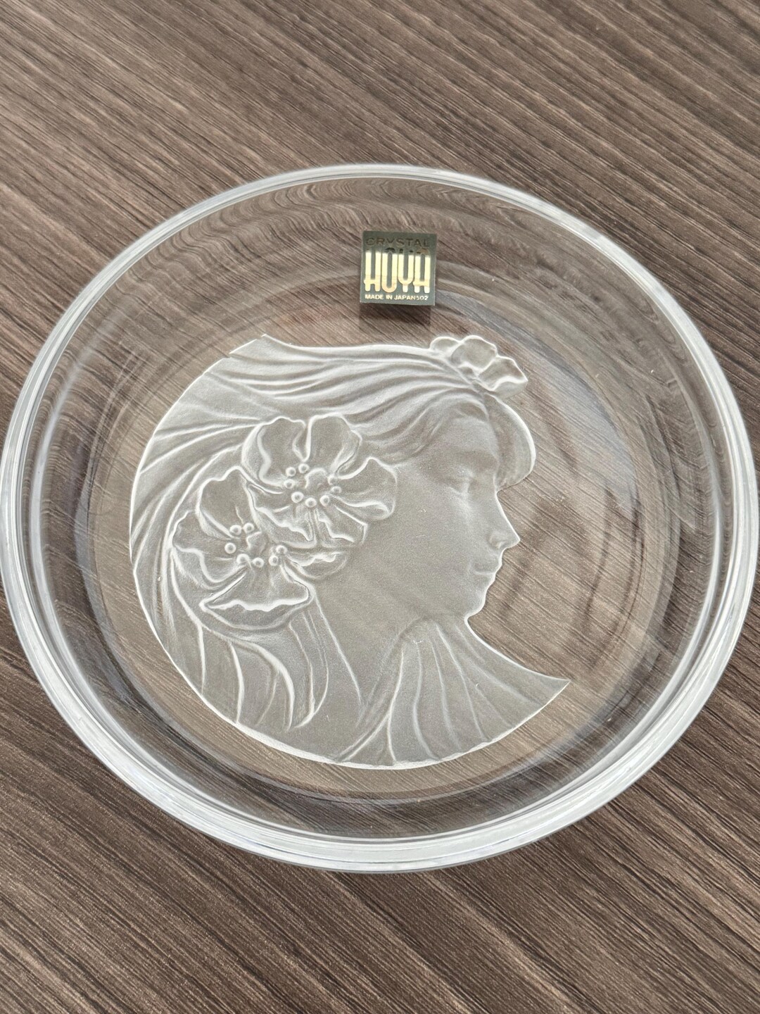 Japanese HOYA Crystal Small Dish With Profile of a Young Woman With ...