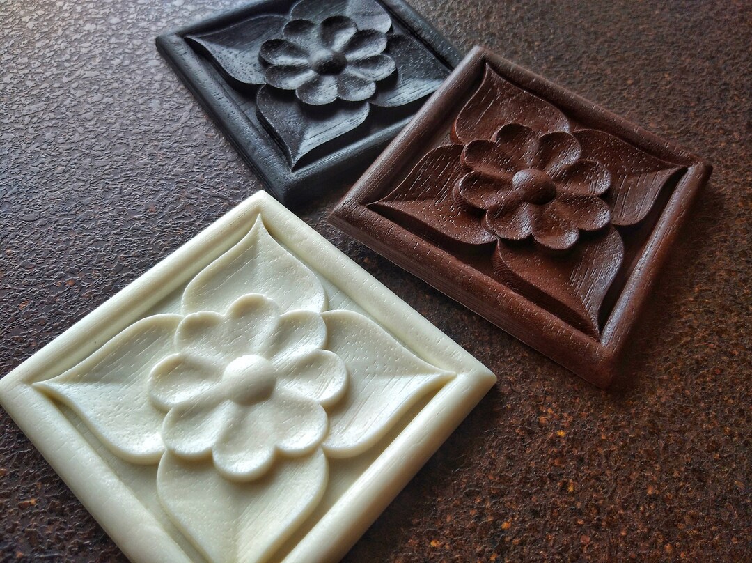 Square Decorative Overlays 10x10cm , Resin Mouldings With Wood Texture ...