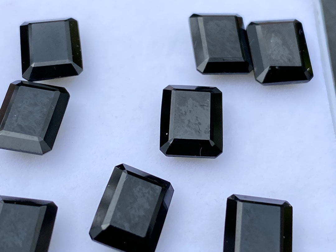 A Single Black Spinel Gemstone - 7x9mm / 3cts in Weight - Emerald Cut ...