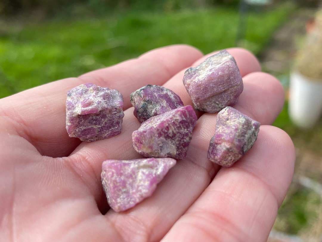 Natural Raw Rubies - 17x14mm to 12x12 Mm - 6 Pieces of Natural Rough ...