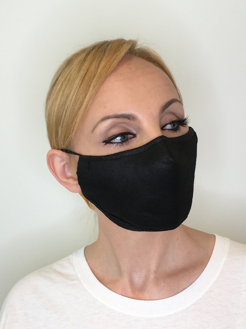 Face Mask for Woman Black Premium Face Mask for Women Triple Layer ...