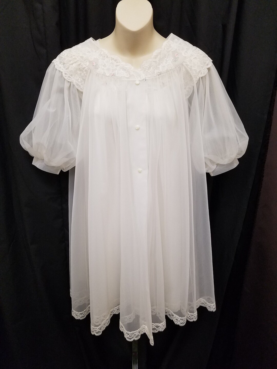 Vintage 1960s Cream / Ivory Shadow Line Shadowline Nylon Chiffon Sheer ...