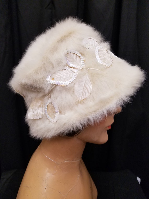 Vintage 1950s Quaker Maid Exclusive Designer Ivory Fa… - Gem