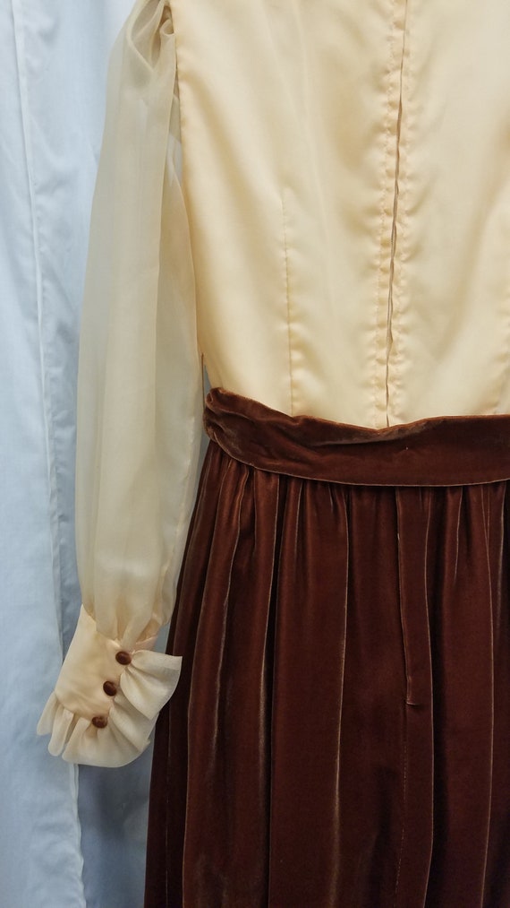 Vintage 1960's Lorrie & Deb San Francisco Peach Sheer… - Gem