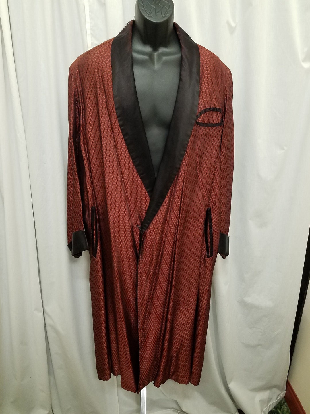 Vintage 1950s-60s Harris & Ford California Silk Rich Maroon Patterned ...