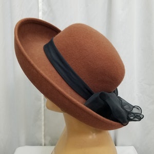 Vintage 1950s Arlin Designer Rust 100% Wool Molded Sophisticated ...