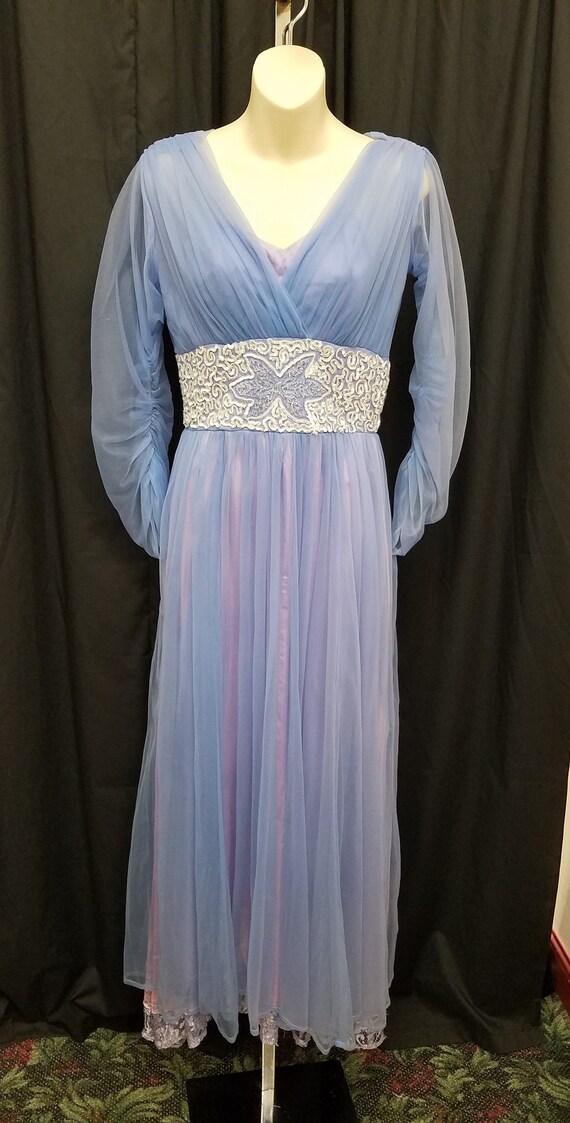 Vintage 1950's Gorgeous Dainty Light Blue Sheer Bling… - Gem