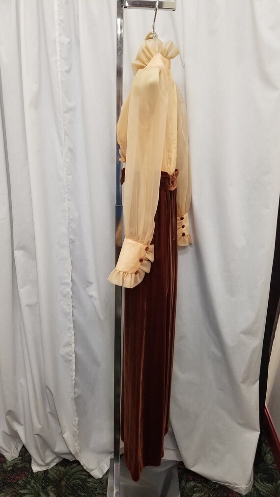 Vintage 1960's Lorrie & Deb San Francisco Peach Sheer… - Gem