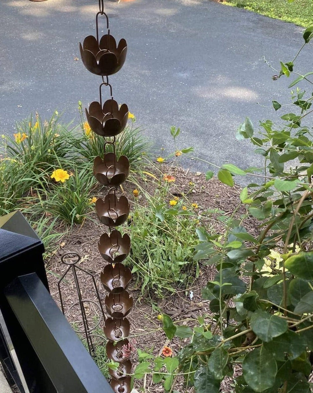 Lily Cup Rain Chain | Wind Chimes | Metal Art | Garden Decor | Yard Art ...