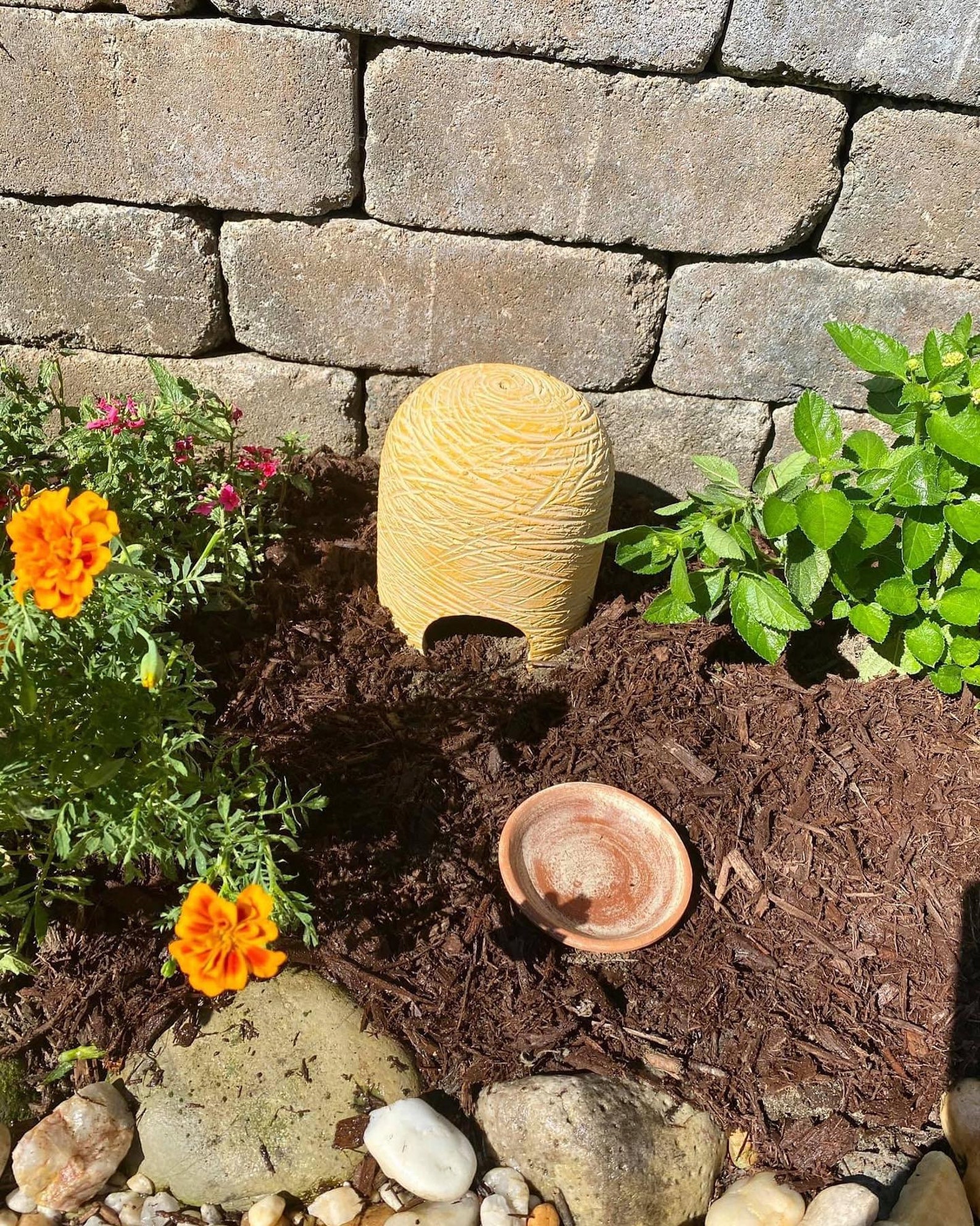 Terra Cotta Toad House With Little Toad Statue | Garden Decor, Frog ...