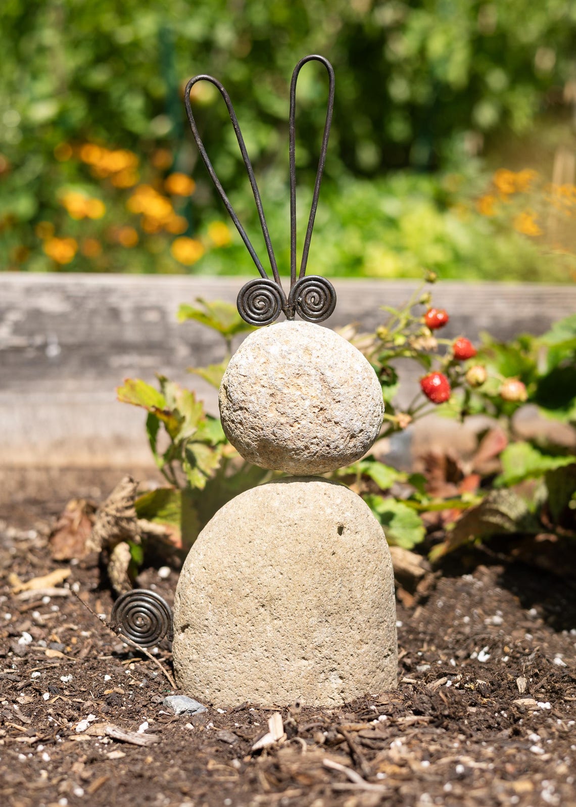 River Stone Rabbit Garden Statue, Handmade Metal Accent - Etsy