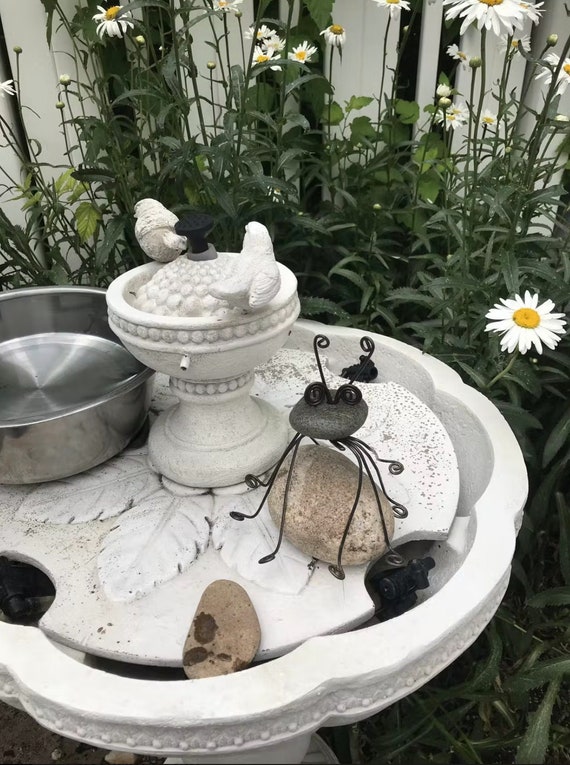 Spider Garden Statue River Stone and Steel Garden | Etsy