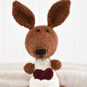 Keira the Kangaroo Crochet Pattern, Kangaroo Amigurumi Pattern ...