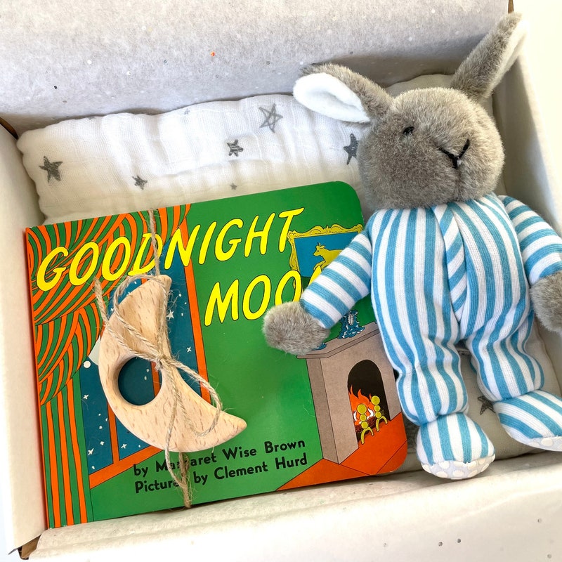 Moon Gift - 60+ Gift Ideas for 2025