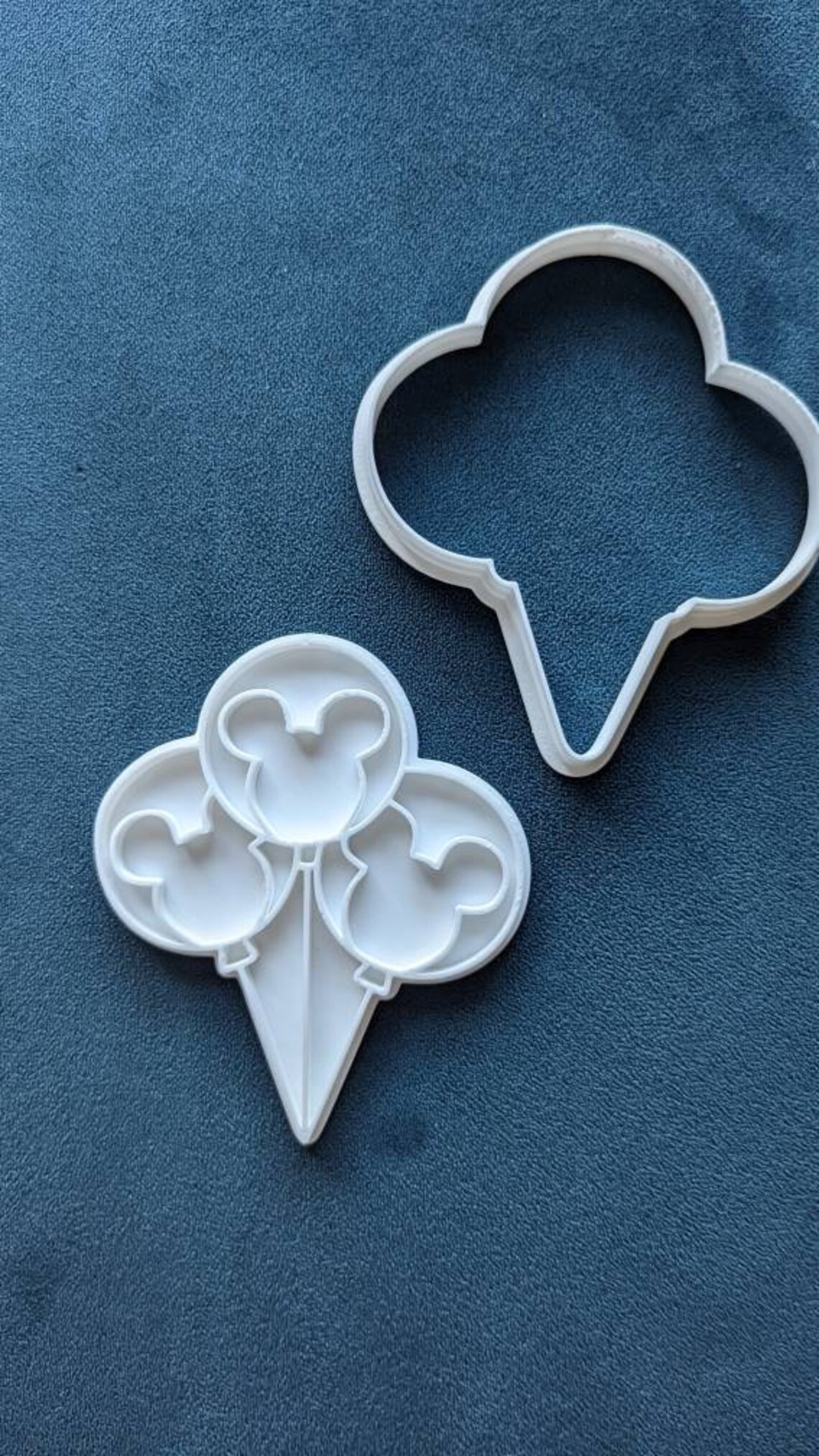 Mickey Balloons Cookie Cutter - Etsy