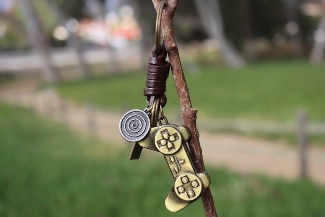 Ps5/ps4/ps3 Controller Keychain - Etsy