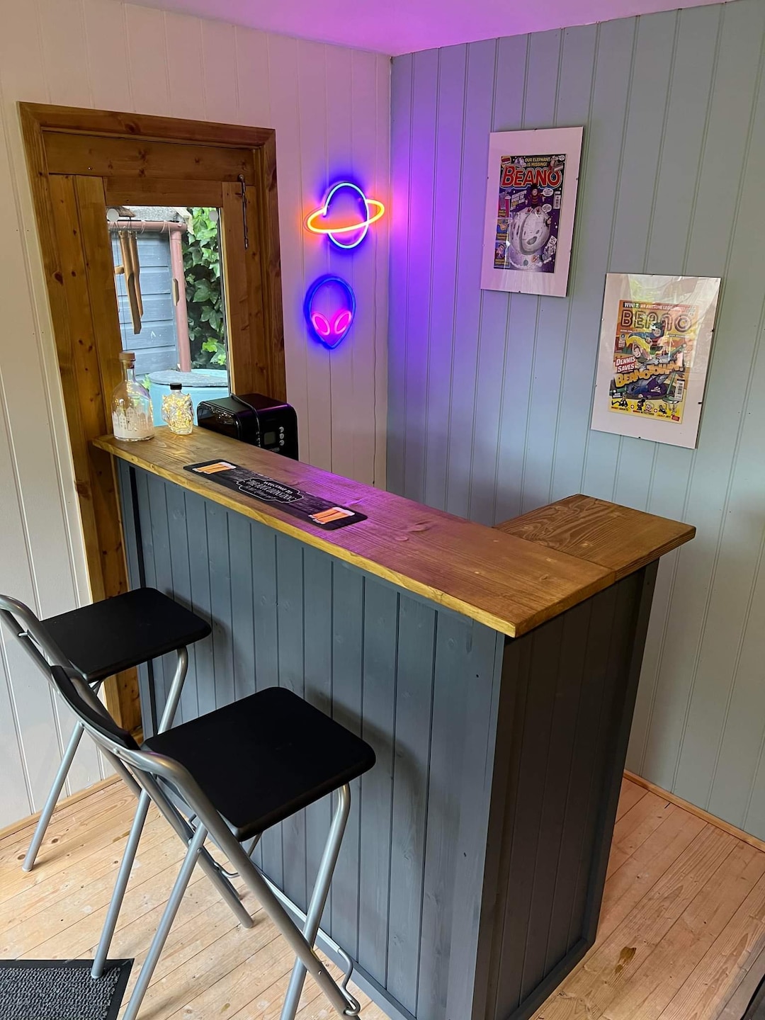 Wooden L-shape Home Bar: Man Cave, Gin & Cocktail Bar, Reception Desk ...