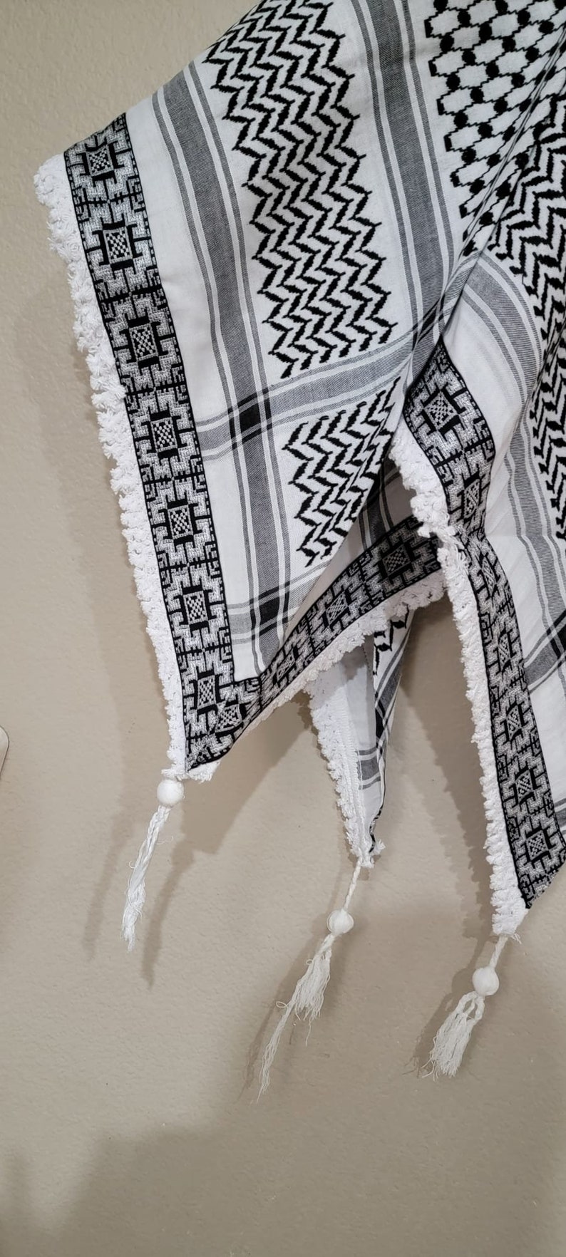 Keffiyeh - Palestinian Embroidery Shawl - Etsy