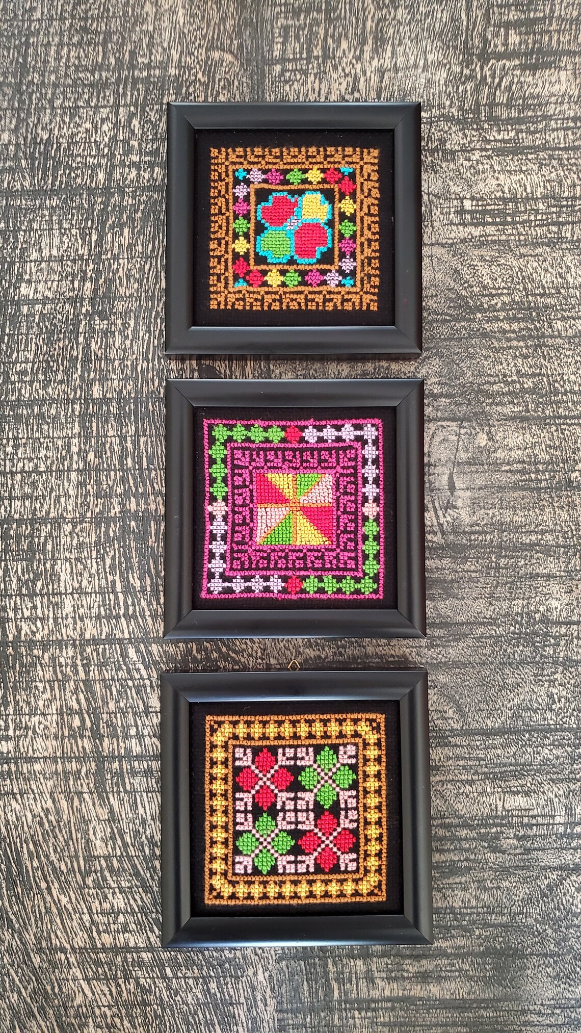 Set of 3 Wall Frames - Handmade Embroidery - Etsy