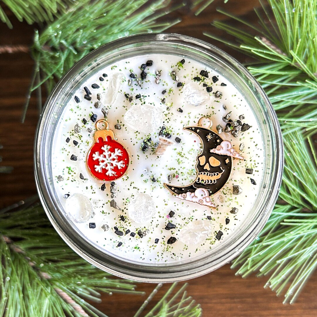 Spooky Christmas Candle, Horror Candles, Halloween Lover Decor, Soy Wax ...