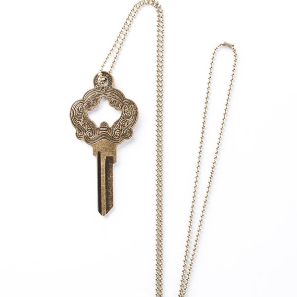 Vintage Key Necklace - Etsy