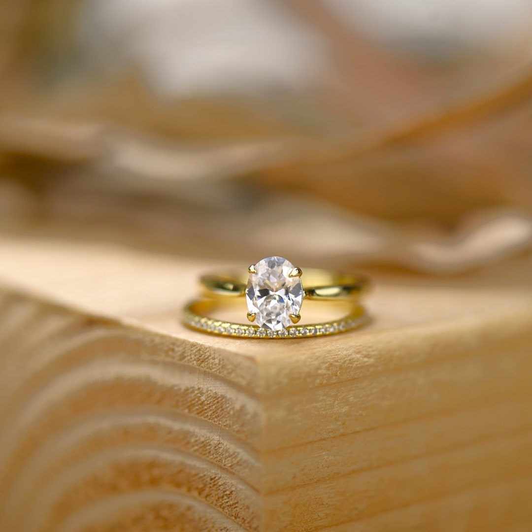 1ct Gold Oval Cut Diamond Wedding Ring Set, Oval Engagement Ring Set ...
